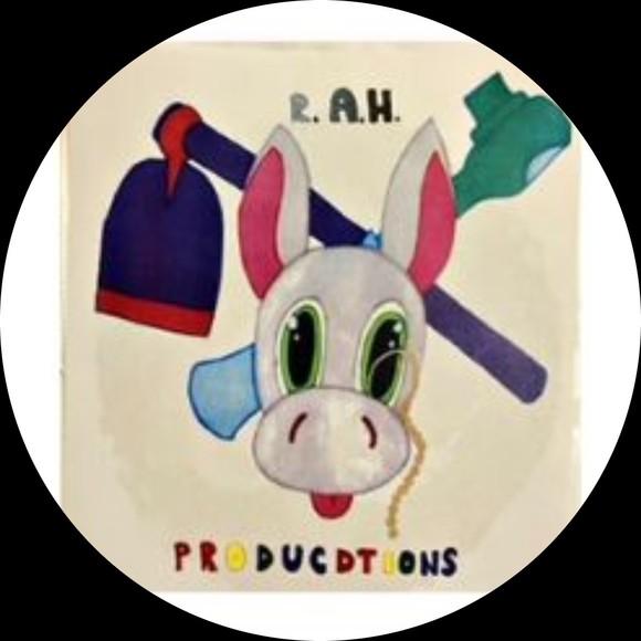 Michelle's Closet (@ratchetstickerz) | Poshmark